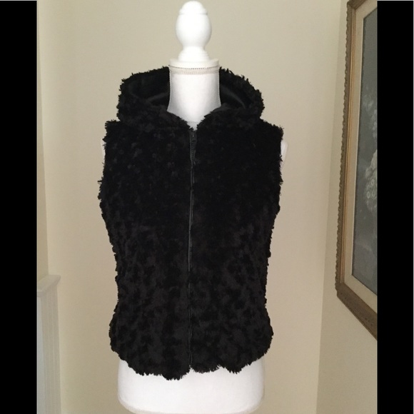 Cejon | Jackets & Coats | Cejon Black Faux Fur Hooded Vest Size Small ...